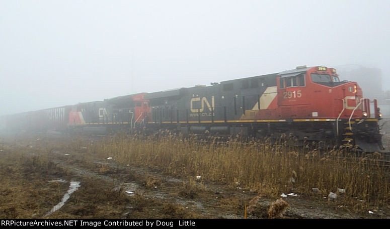 CN 2915